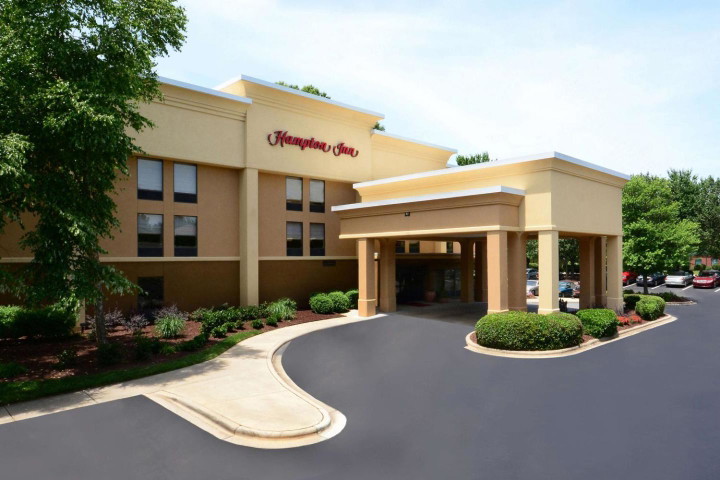 Hampton Inn Raleigh/town Of Wake Forest - Wake Forest, NC