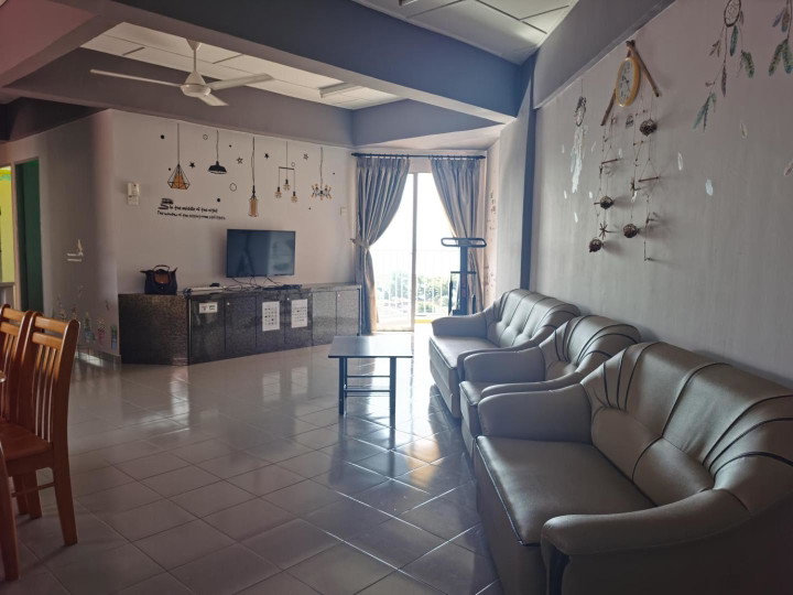 Coastside Homestay - Bayan Lepas