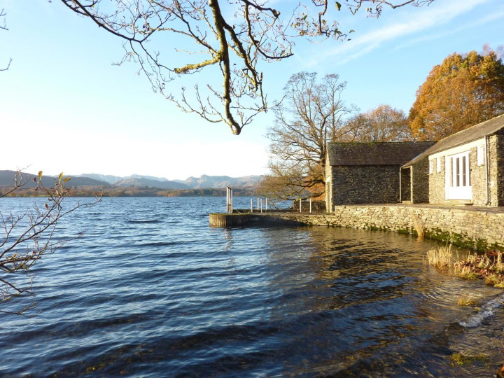 Lord Langdale Shoreline Apartment - Ambleside