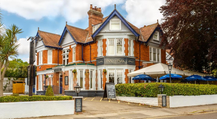 Inn In The Park - Sandbanks
