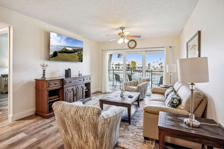 Land's End 3-205 Bay Front - Premier - Treasure Island, FL