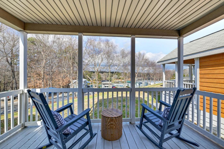 < 1 Mi To Lake Norman Marina: Home W/ Pool Access - Lake Norman, NC