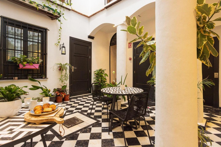 Madeinterranea Suites - Malaga