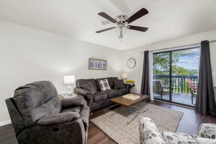 Fairway Bunker Hideaway - Serene Retreat - Branson