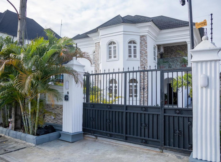 West End Mansion - Nigeria