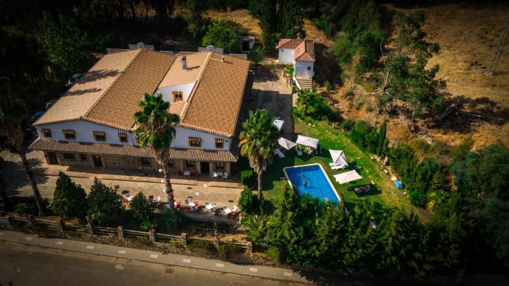 Hotel Restaurante Las Buitreras - Cortes de la Frontera