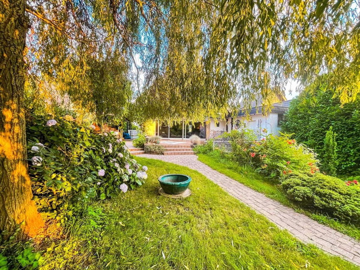 Exklusive Landvilla Mit Pool, Sauna Und Garten - Mönchengladbach