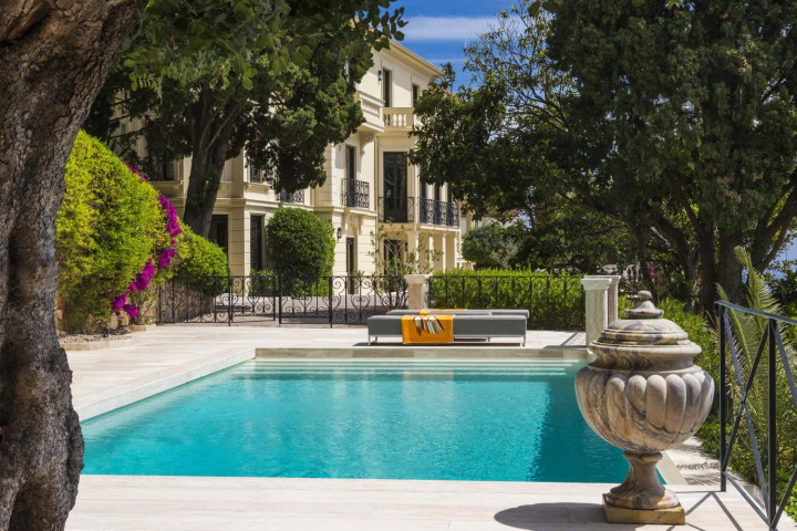 Luxurious Villa Overlooking Monaco - Monte Carlo