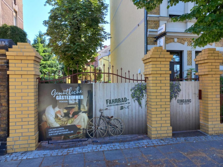 Pension Zur Elbe - Germany