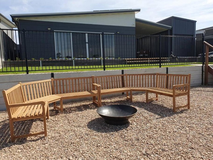 Olley's Place - Tailem Bend