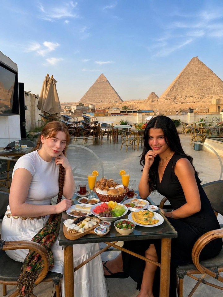 Golden Lemon Pyramids View - Giza