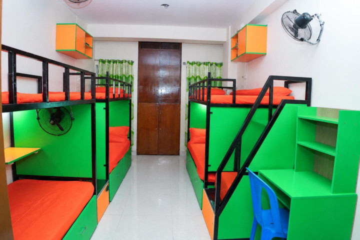 Younic Home Uttara Female Branch - 