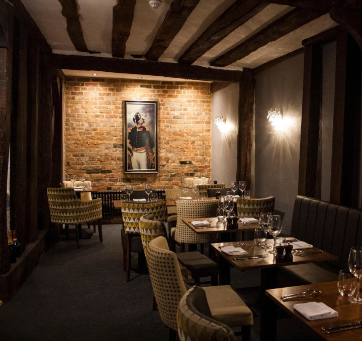 The Swan Hotel Bar And Grill - Essex
