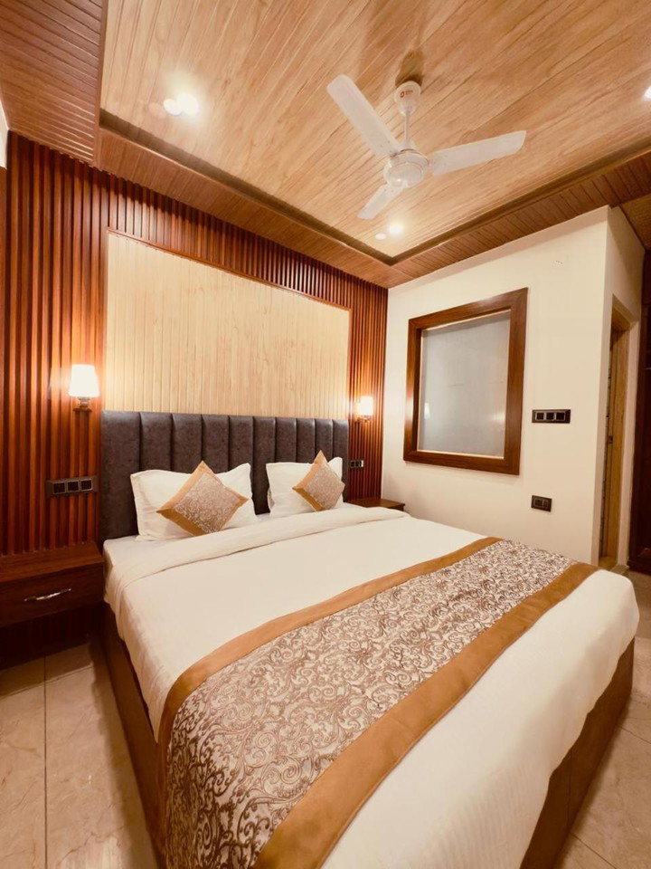 Milam Hostel - Leh