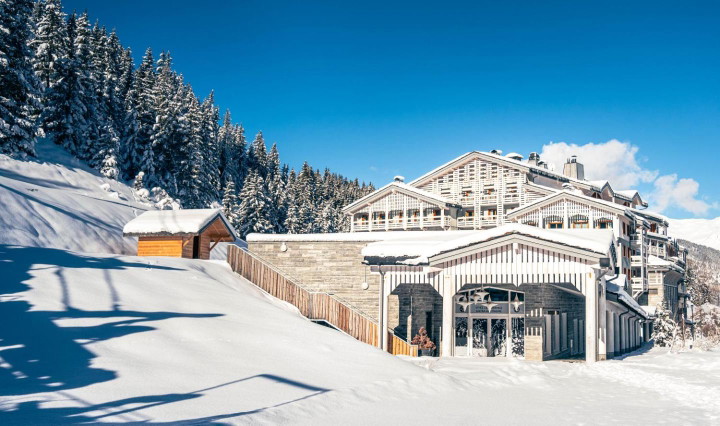 Ecrin Blanc Resort Courchevel - Aquapark - France