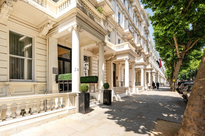 Queensgate Court Apartments - Notting Hill