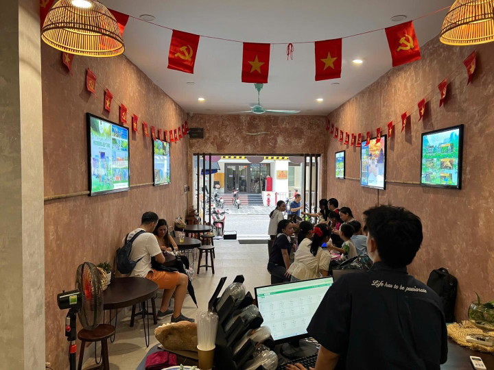 Lotuz Hanoi Hostel - Ha Giang Loop Office - Hanoi