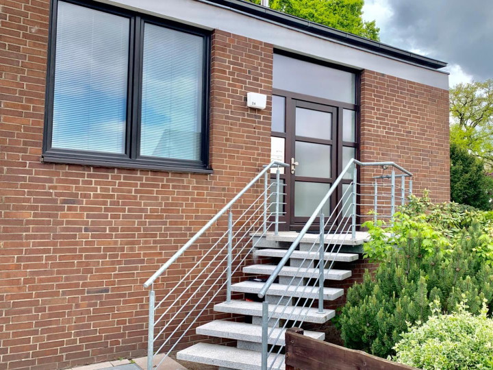 Moderner Bungalow, 20 Minuten Bis Hannover City, 24h Check-in - Garbsen