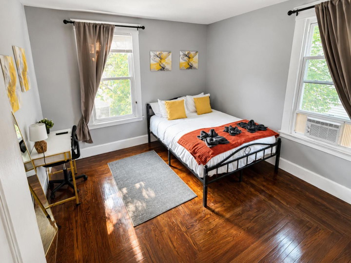 Budget Private Room 3 Near Yale & Hospitals Grasso - New Haven, CT