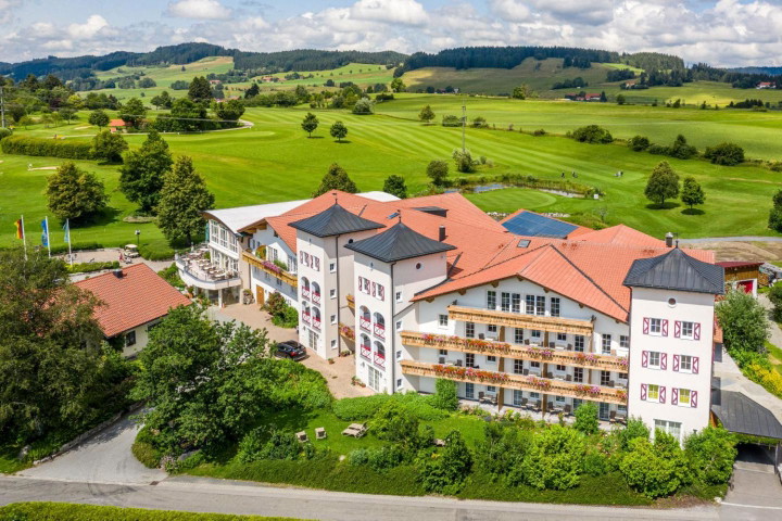 Hanusel Hof Wellness & Genuss In Panoramalage - Immenstadt