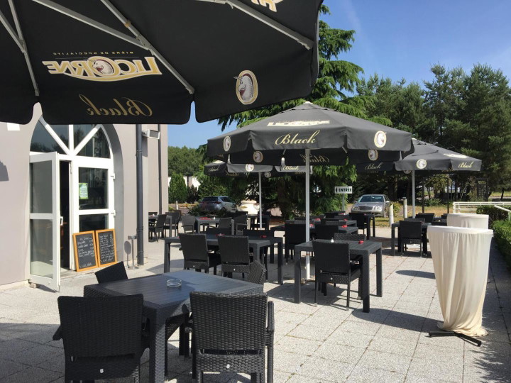 Hôtel Restaurant De L'europort - Lorraine