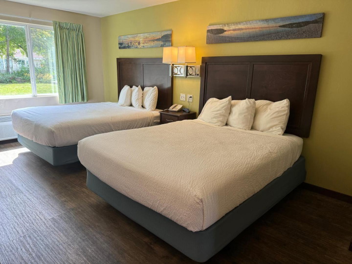 Parkwood Lodge - Door County, WI