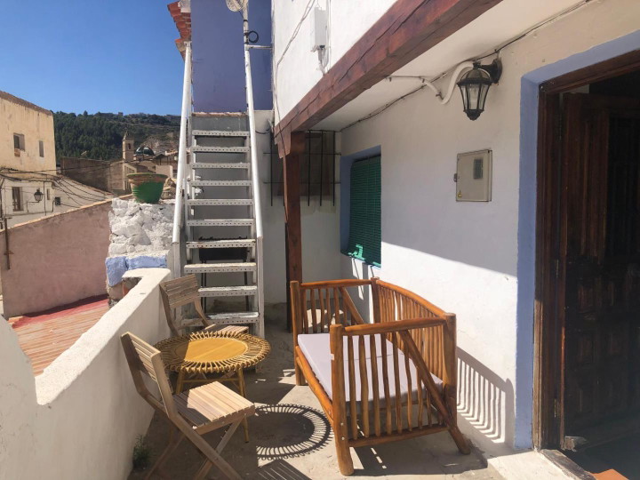 Cueva De La Abuela María - Alcalá del Júcar