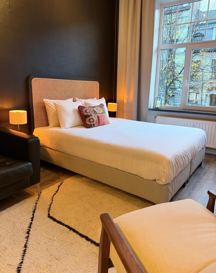 Cosy 2-bedroom Apartment For 4 Guests Near Sint-pieters Station, Perfect For Exploring Historic Ghent - Flandre Orientale