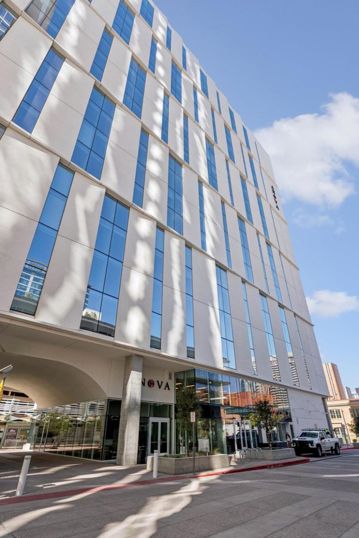 Placemakr Downtown Phoenix - Phoenix, AZ