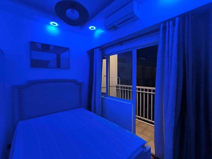 Emfress Suites - Pasay