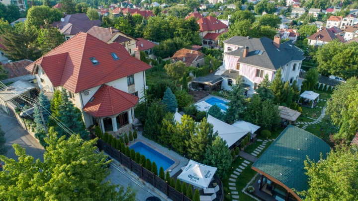 Diplomat Club Hotel - Moldova