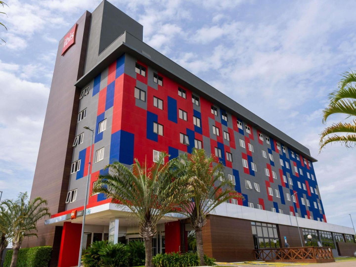 Ibis Porto Alegre Assis Brasil - Estacionamento Gratuito Para Hospedes - Porto Alegre