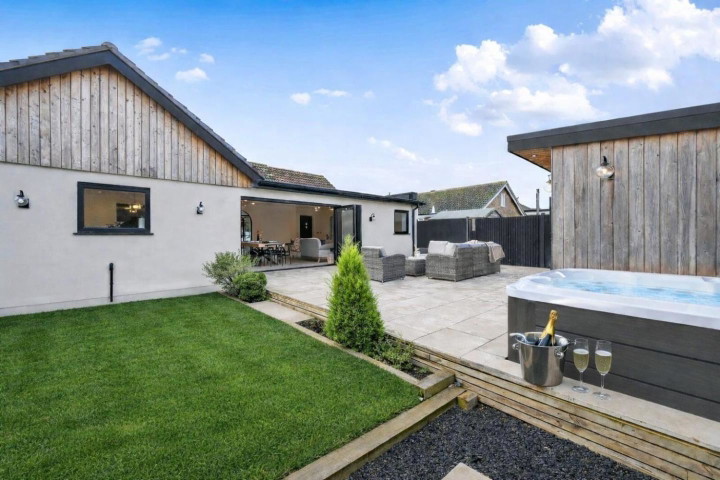 Sotine Beach House - Dymchurch