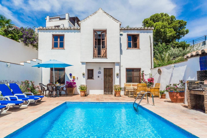 Casa Sol - Traditional Village House With Pool And View - Lanjarón