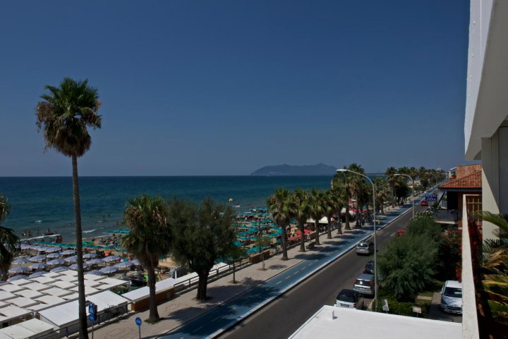 Hotel Ristorante Centosedici - Provincia di Latina