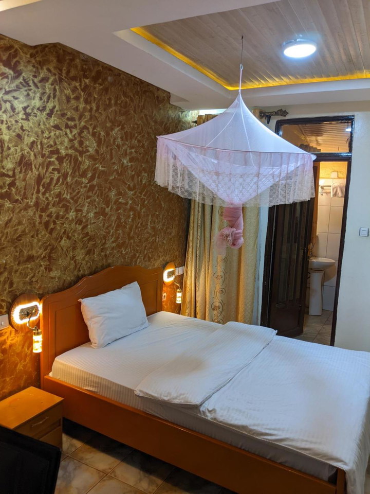 Peace Hotel - Kigali