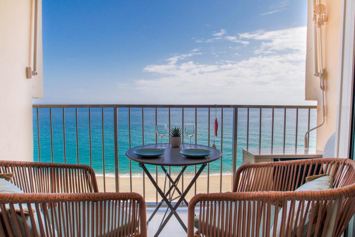 Bambu Beach Studio By Bhomescostabrava - Playa de Aro