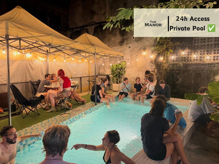 The Manor Hostel - Hostel With Private Pool - Bukit Bintang
