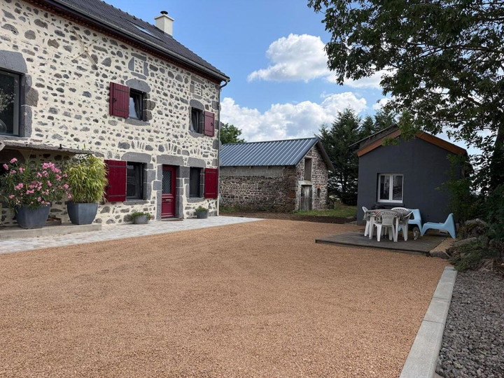 Gite Chez Cousteix - France