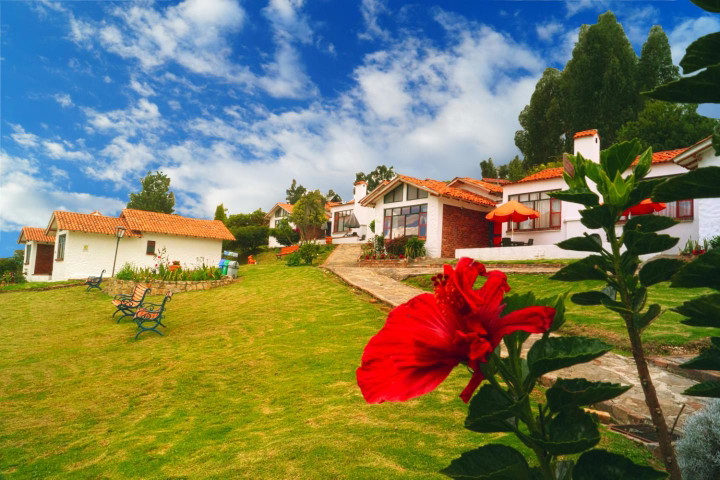 Hotel Cabañas San Cayetano - Paipa