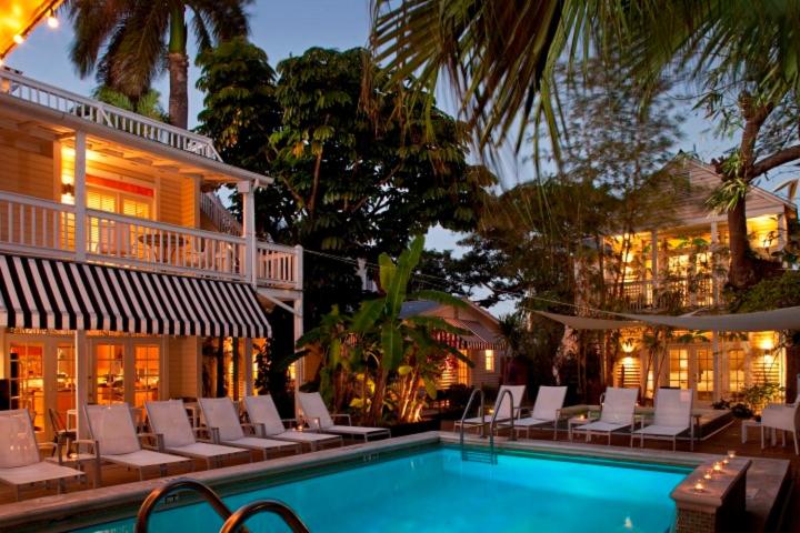 Alexander's Guesthouse-adult Exclusive - Key West, FL