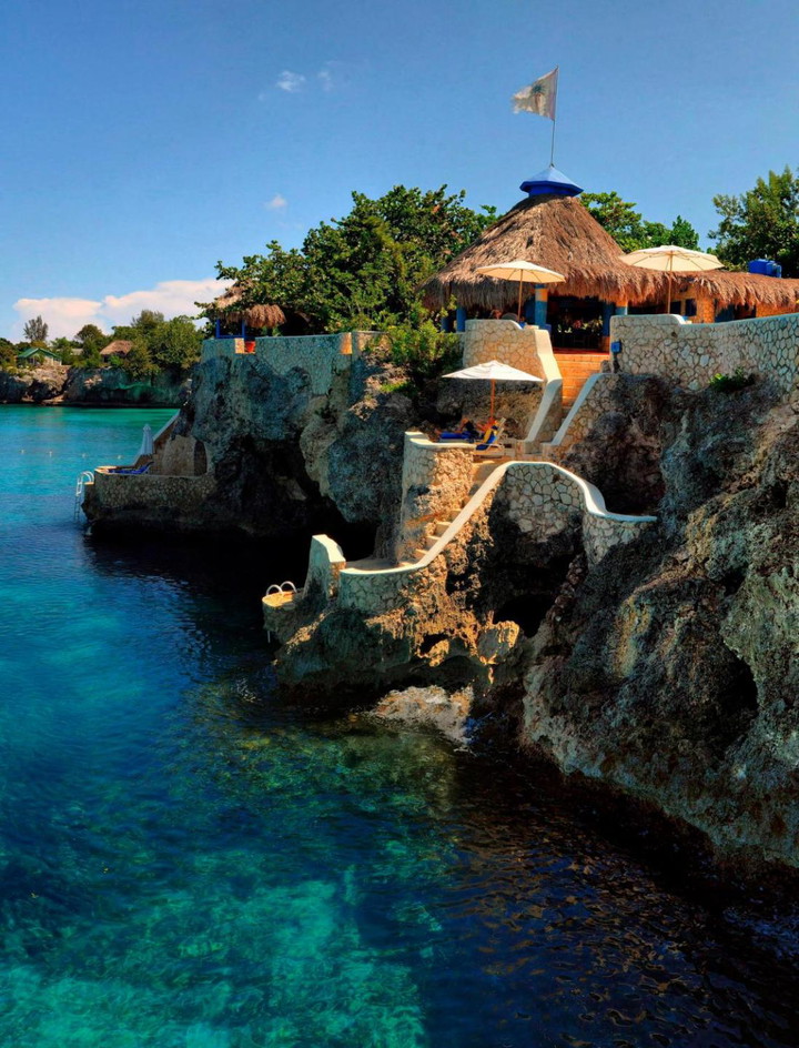 The Caves - Negril