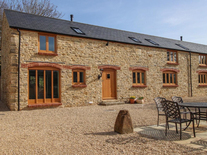 The Granary, Burton Bradstock - Burton Bradstock