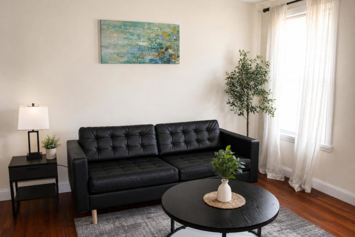 Stylish 1br In Malden #3 - Somerville, MA