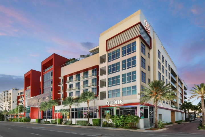 Costa Hollywood Beach Resort - An All Suite Hotel - Hollywood, FL
