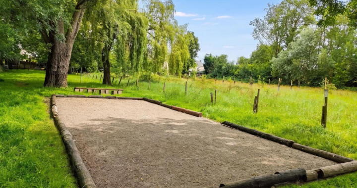 Maison Familiale Charmante à Denée Avec Jardin Et Loisirs - Beaucouzé