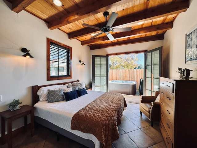 Little Dutch Cabin #1 - 12 Min To Magnolia-baylor - Waco, TX