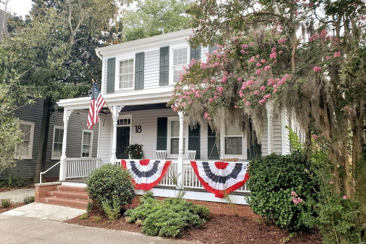 1860 House In The Heart Of Downtown - Wilmington, NC