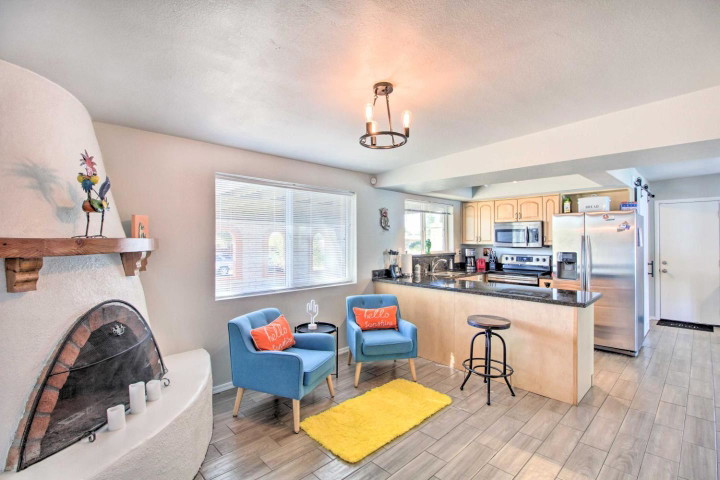 Vibrant, Colorful Tucson Abode W/ Pool & Hot Tub - Tucson, AZ