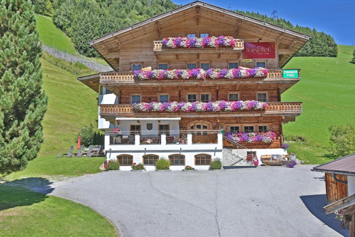 Hotel Garni Hanslerhof " Urlaub Am Bauernhof " - Gerlos